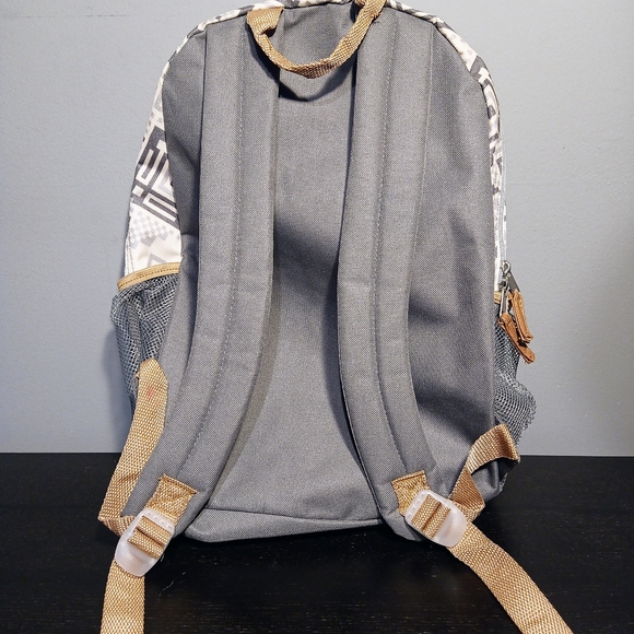 Trailmaker | Bags | Trailmaker Heritage Collection Gray And Tan ...